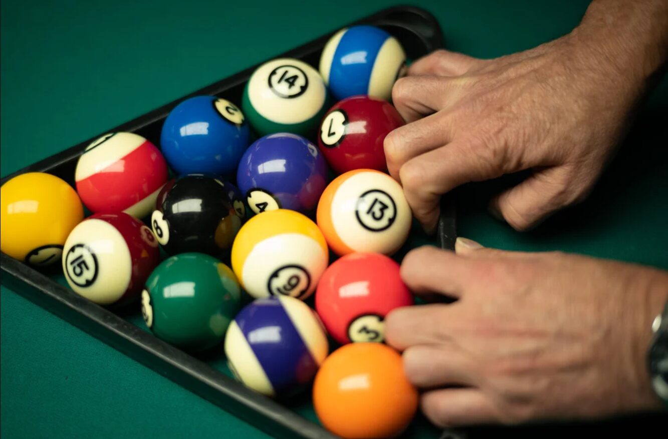 How to Rack Pool Balls: The Complete Guide for a Perfect Break - Frobot ...